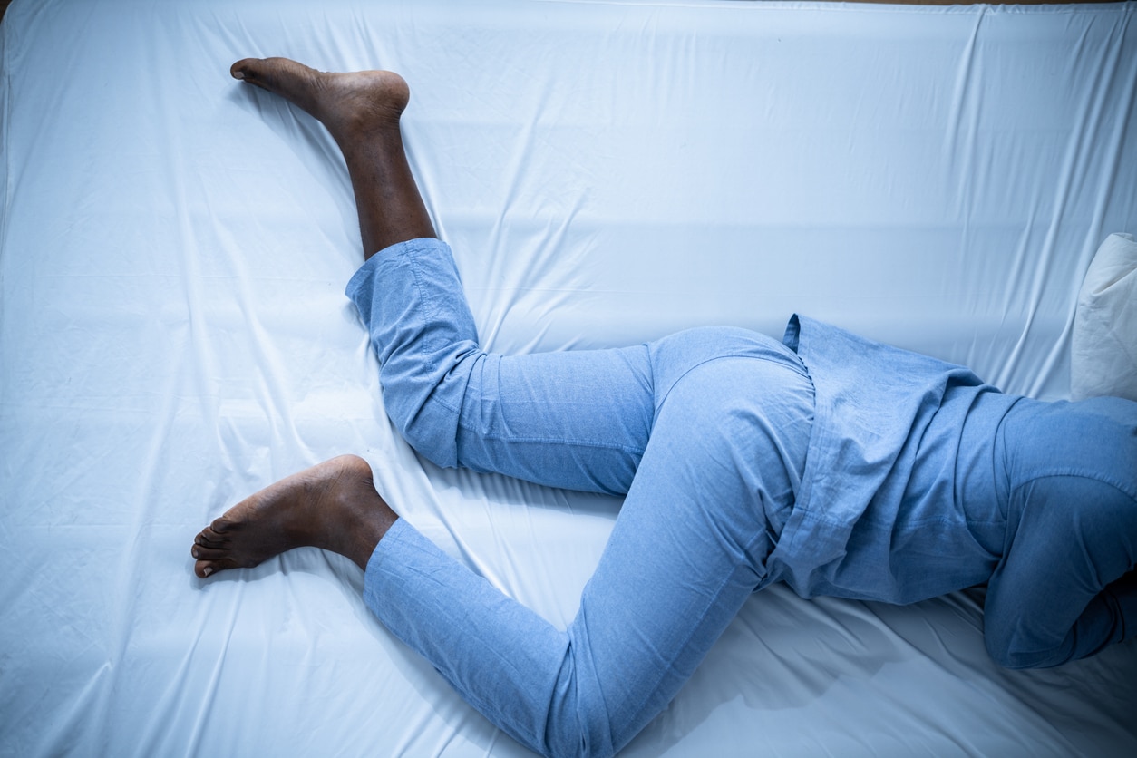 Manage Restless Legs for Improved Sleep and Enhanced Well-Being - VIE